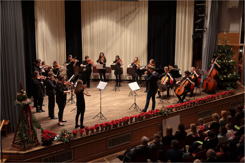 16-12-11_5d3-11_011 | Haldern Strings e.V.